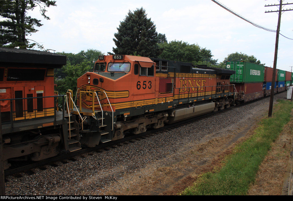 BNSF 653